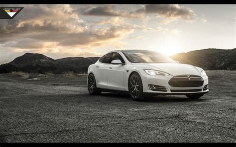 特斯拉（tesla Motors）汽车壁纸 Zol桌面壁纸