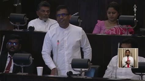 රණවිරුවෝ ගැන කතා කරපු විපක්ෂ නායක පහනක්වත් පත්තු කරනවා දැක්කද