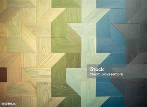 시연을 위한 쪽모이 세공 마루 패치워크는 따라서 다양한 색상의 대칭 목재입니다 0명에 대한 스톡 사진 및 기타 이미지 0명 거친 건축물 Istock