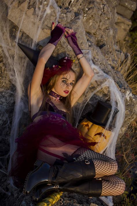 Boho Nude Art Performed By Milena Angel Naked Pics CoedCherry