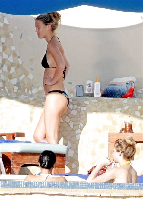 Bar Refaeli Bikini Candids In Cabo San Lucas Porn Pictures Xxx Photos Sex Images 153284 Pictoa