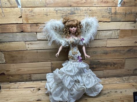 Lot Rustie Porcelain Doll