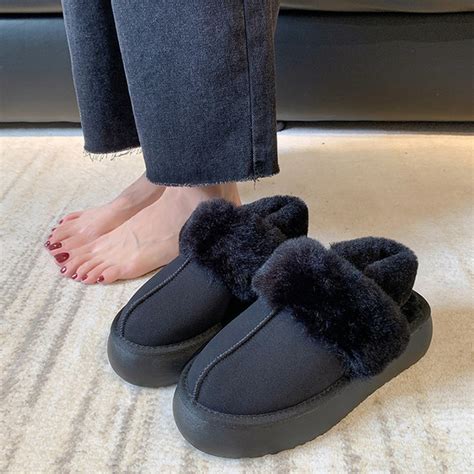 Пухнасті тапочки на товстій платформі для жінок 4 кольори Op Shop замовити в Києві Україна