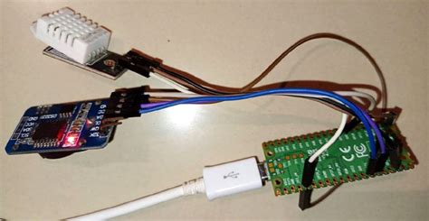 Temperature Monitoring Data Logger Using Raspberry Pi Pico