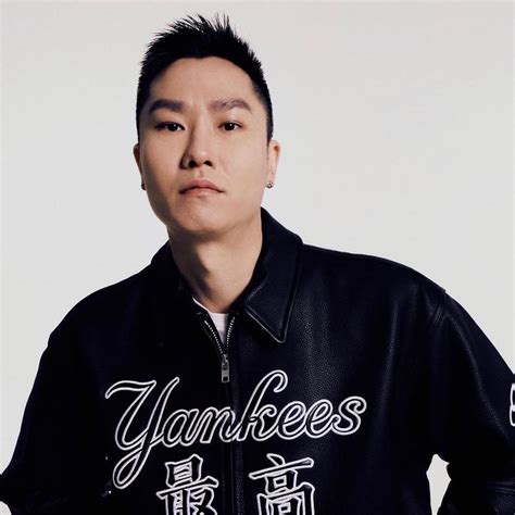 Spray Kor Lyrics Songs And Albums Genius