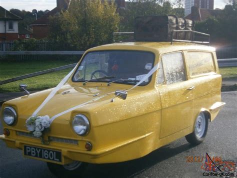 Reliant Regal Supervan