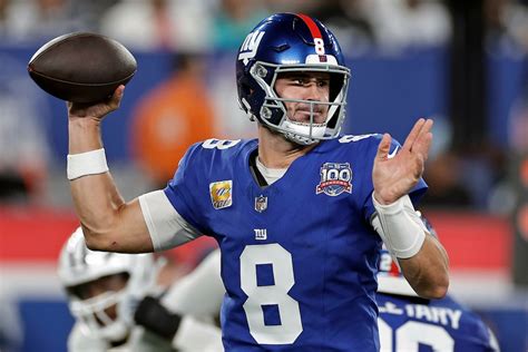 Heres Why Giants Wont Send Daniel Jones Home For Rest Of Season Despite Potential Risk