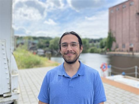 Jose Enrique Hernandez Bonilla High Speed Automotive Interconnect Design For Gbps Links