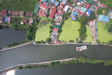 DPWH Builds River Structures For Fishing Community In Malabon