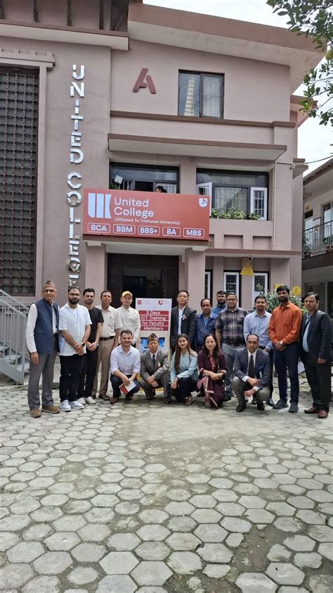 Techaxis Learnfirsttoleadtherest Canva Canvatraining Techaxis