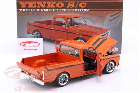 Gmp 118 Chevrolet C10 Custom Yenko Sc Year 1969 Orange A18072220