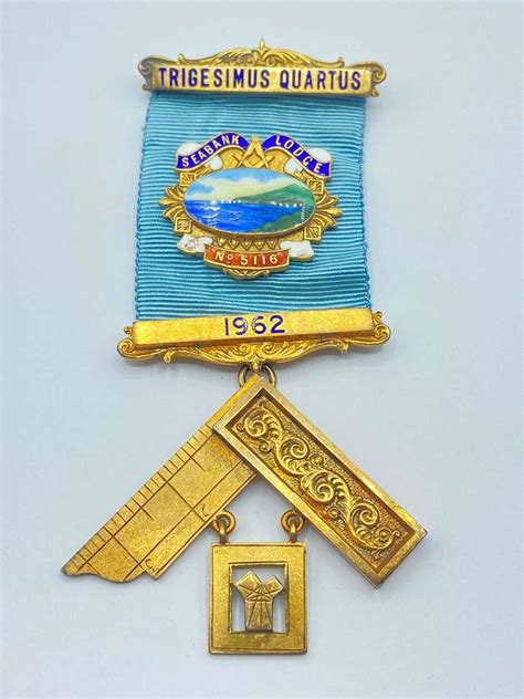 Vintage Silver Hallmarked Worshipful Brother Masonic Pythagoras Jewel