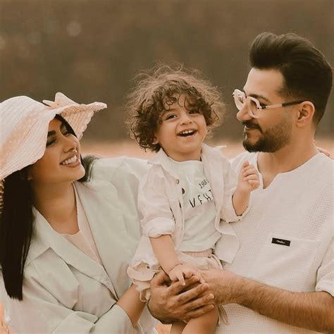 بیا فرض کنیم که فهمیدی فهمیدی چرا فلانی فلان رشته رو خوند فهمیدی ارتباط فلانی با کیه فهمیدی