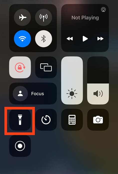 How To Remove Flashlight From IPhone Lock Screen Pttrns