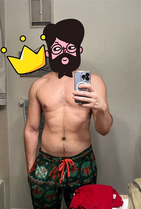 Thanos sex on Twitter Unos cómodos monos de terciopelo