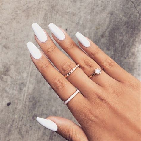 30 Graceful White Coffin Nails That Are Totally Edgy