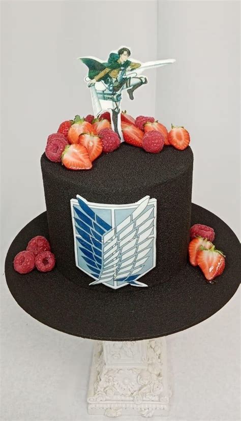 Торт Атака Титанов (Леви) | Food, Cake, Desserts