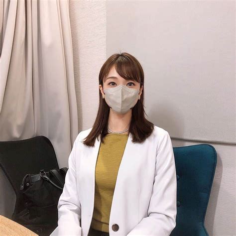 村山千代さんのインスタグラム写真 村山千代instagram「今日は 医療系のライブ配信の仕事😷 ありがとうございます 本番前の腹ごしらえは うどん 色々トッピング 駅そば