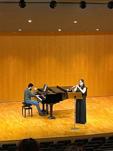 Andrea Budau Premiada Amb La Beca Ricard Viñes 2025