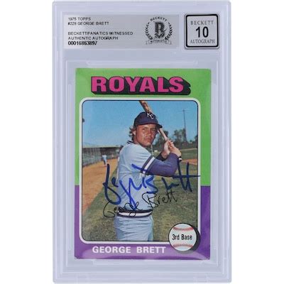 George Brett Kansas City Royals Autographed 1975 Topps 228 Beckett