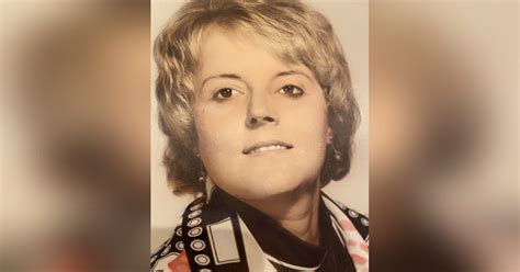 Ursula Carsons Instagram Twitter And Facebook On Idcrawl