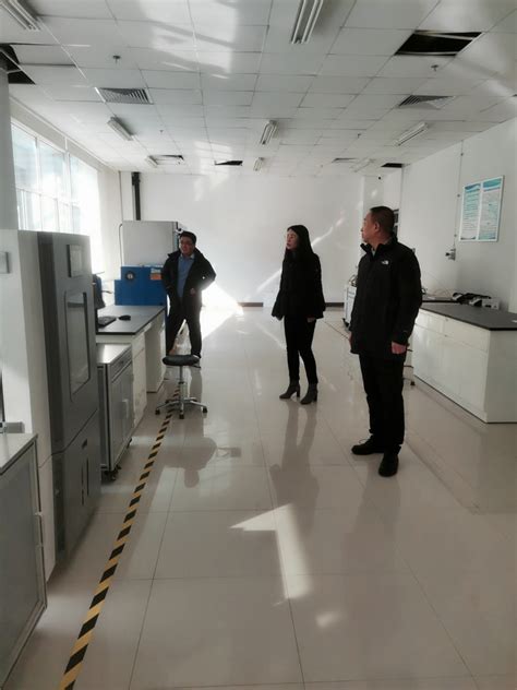 安全与应急管理工程学院开展新学期实验室安全检查 安全与应急管理工程学院