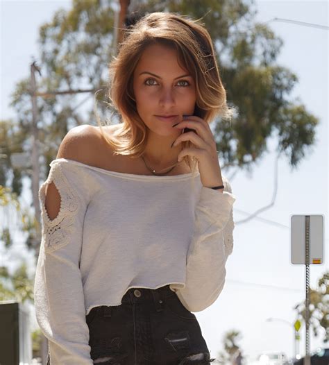 Samantha Nixon Actress Age Height Weight Husband Biography And More School Trang Dai