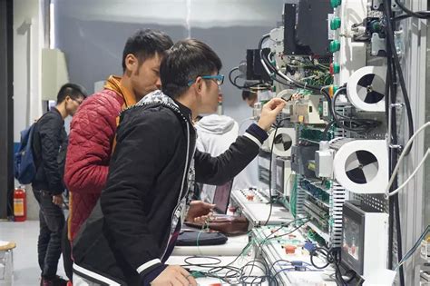 工业机器人工程师要有什么职业素养什么性格的人更适合做自动化行业