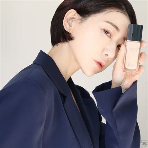 디올 포에버 스킨 글로우 파운데이션 컨실러 추천 윤기가 정말 예쁨 네이버 블로그