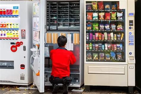 Is Your Vending Machine Stuck Heres The Careful Fix Vending Locator