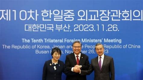 Китай Япония и Южна Корея ще засилят сътрудничеството