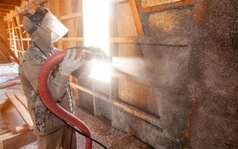 Isolation Entretoit De Maison Prix Services Et Soumissions