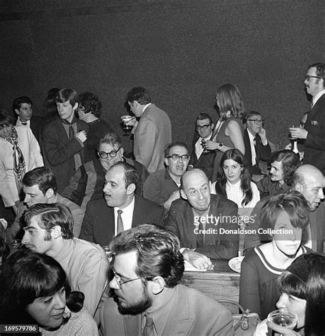 Gibson Everly Brothers Photos And Premium High Res Pictures Getty Images