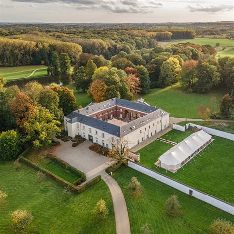 Natacha Waldmann Added A New Photo — Natacha Waldmann