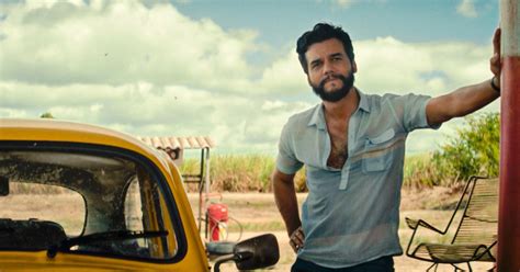 The Secret Agent Trailer Wagner Moura Is On The Run In Kleber Mendonça