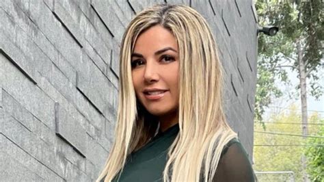 A Sus A Os Aleida N Ez Presume Marcado Abdomen Con Tentador Atuendo Deportivo Caf Tribuna