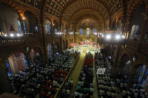 “สมเด็จพระสันตะปาปาฟรังซิส” ประกอบพิธีมิสซาสำหรับเยาวชน ที่อาสนวิหารอัสสัมชัญ บางรัก Pptvhd36