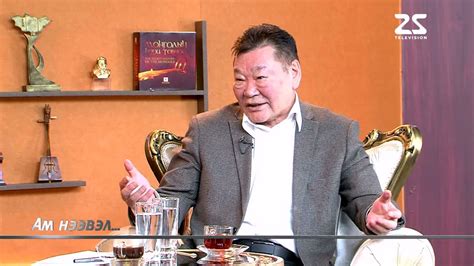 Ам нээвэл Монгол улсын Хөдөлмөрийн баатар Ардын жүжигчин Төрийн хошой шагналт Н Жанцанноров