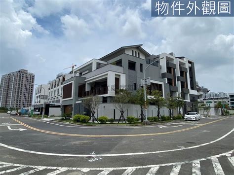 台南市安南區樂活二街別墅九份子全新獨院電梯併排雙車墅 房屋出售 樂屋網