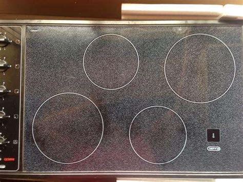 Hobs Stoves And Ovens Defy Glass Top Hob Was Sold For 60000 On 6 Feb