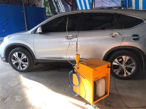 Easy Clean ล้างแอร์รถยนต์ แบบส่องกล้อง ไม่ถอดตู้ Bangkok