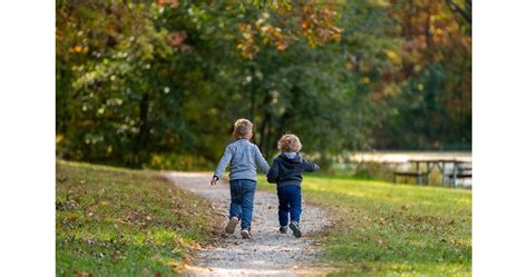 Две деца избягаха от детска градина в Сапарева баня