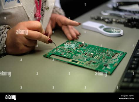 Circuit Board Manufacturing Hi Res Stock Photography And Images Alamy