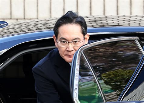 이재용 회장 삼성다운 저력 잃었다…사즉생 각오로 위기 대처해야 한국경제