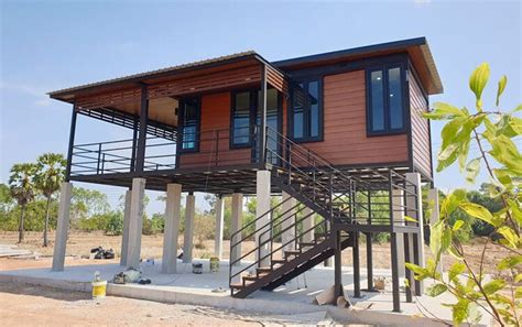 รวม 41 ไอเดียแบบ “บ้านไม้ในสวน ” ยกพื้นใต้ถุนสูง สไตล์ทรอปิคอลพื้นถิ่น