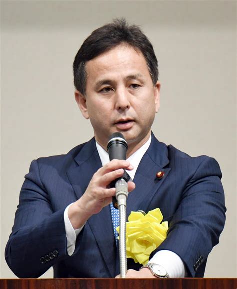 公明党の遠山清彦氏｜「夜の銀座のクラブ」判明の公明 写真11｜産経ニュース
