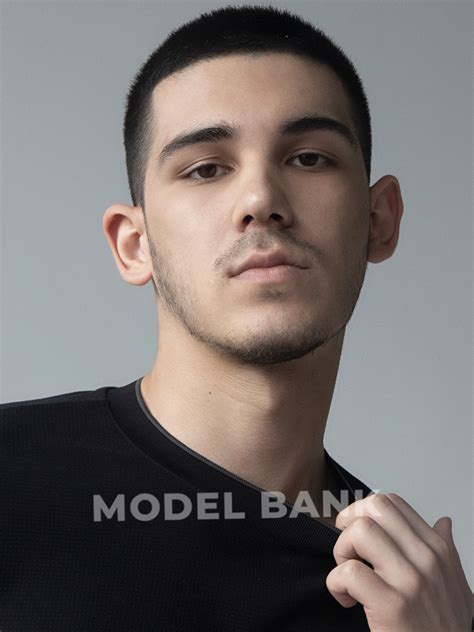 Tim Modelbank