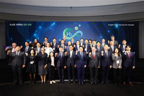 “미국 이미 데이터센터에 수소 전지 설치” Ai 시대 에너지 기업들 ‘미래 전기 눈독 [비즈360]