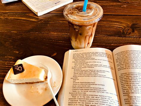 Наймдугаар С Эрдэнэ Хойт насандаа учирна эмгэнэлт роман уншсан нь Үнэндээ 279 хуудсыг сар