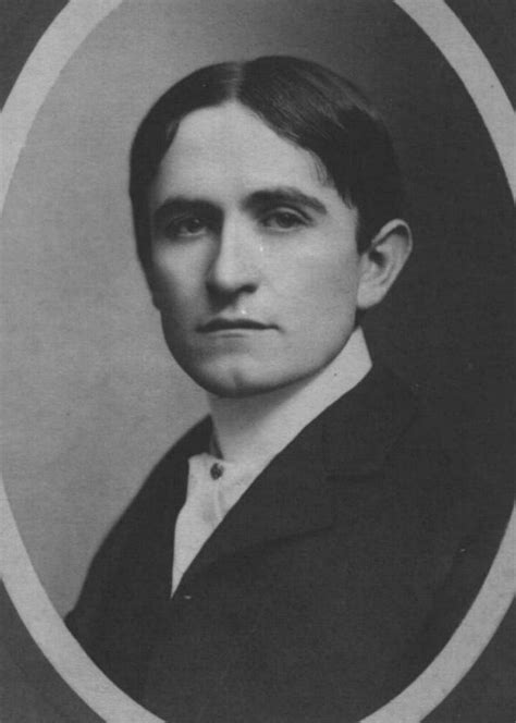 Henry Hatchers Instagram Twitter And Facebook On Idcrawl